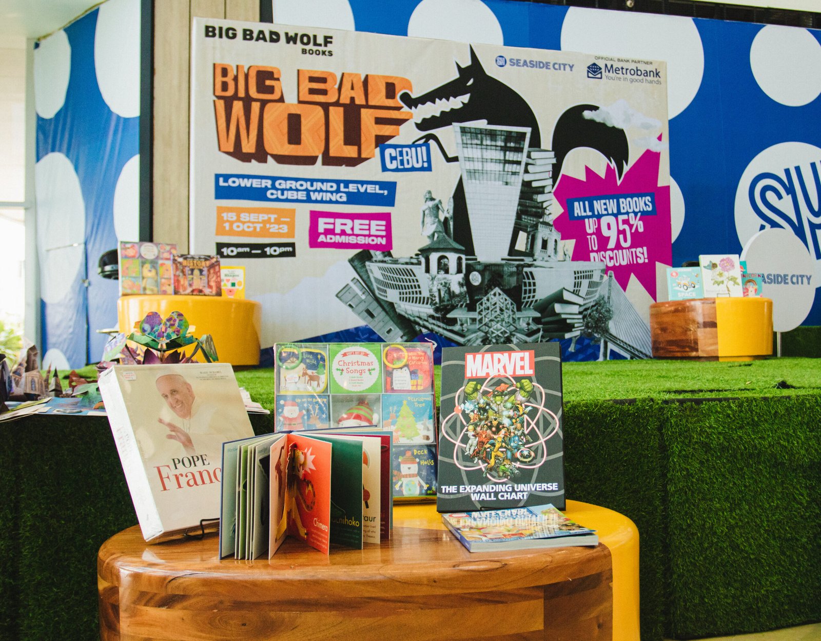 Big Bad Wolf Book Sale Celebrates the Joy of Reading with Cebuanos ...
